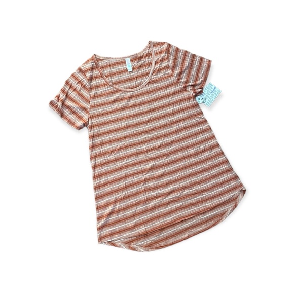 LuLaRoe | Tops | L Lularoe New Classic Tee Beautiful Crinkle Stripe ...
